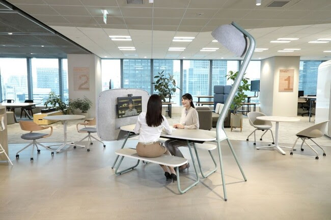 【新製品】オープンスペースでも周囲を気にせずWeb会議ができる全く新しいミーティングテーブル『sound parasol』（サウンドパラソル）発売 | ニュースルーム | ITOKI 企業情報サイト