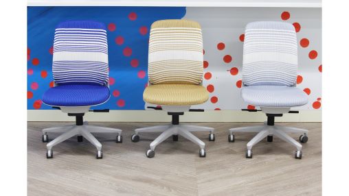 ITOKI and Unilever Japan have jointly developed the "UMILE Chair" using ...